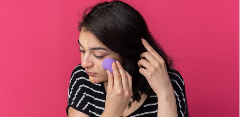 6 Common Makeup Mistakes That Can Cause Acne Eshaistic Blog